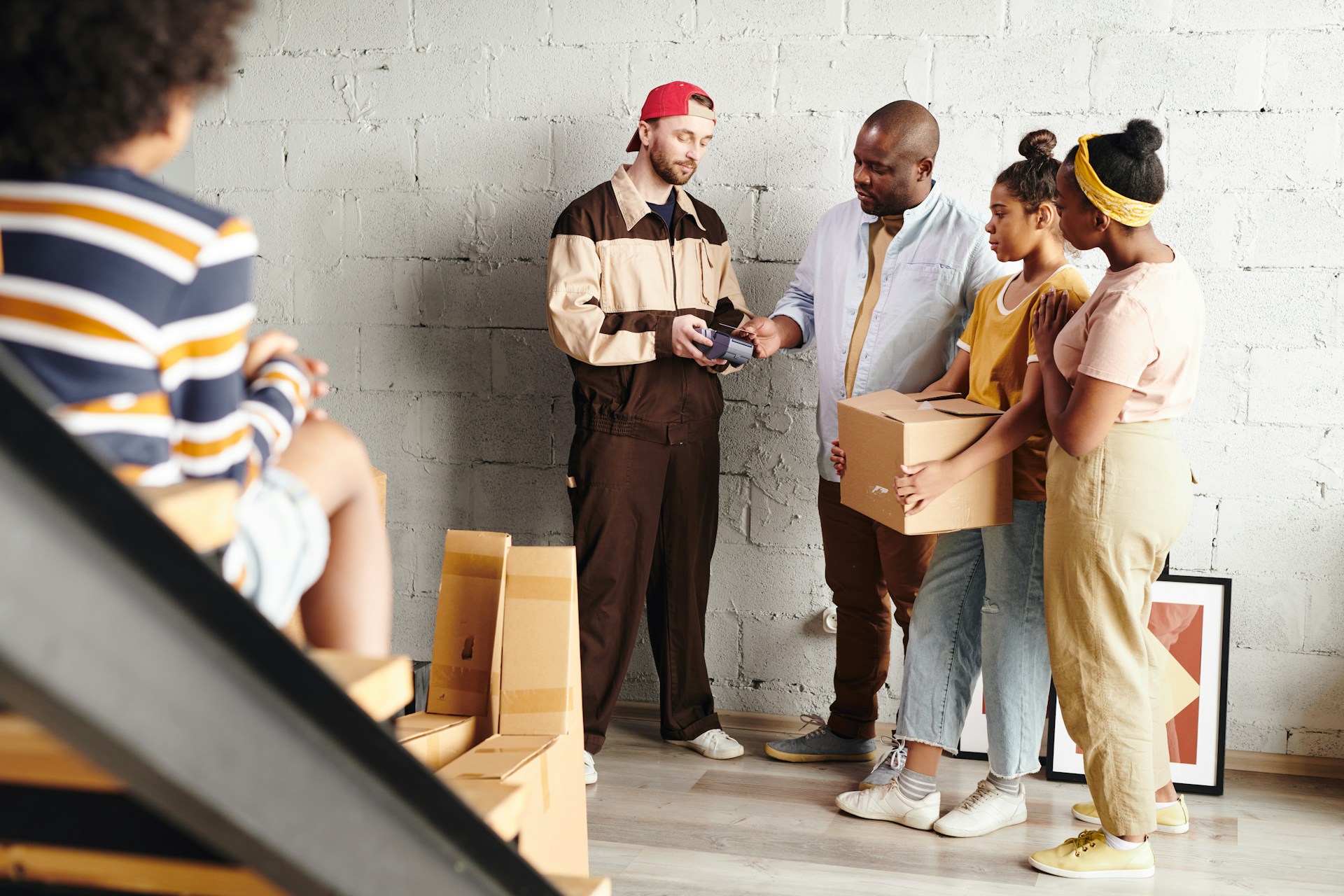 Why Professional Packing Services Make Moving Easier - Asr Moving