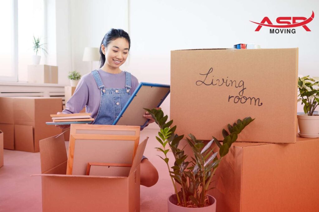 Easy Packing Tips Before You Load Up Your Moving Trucks